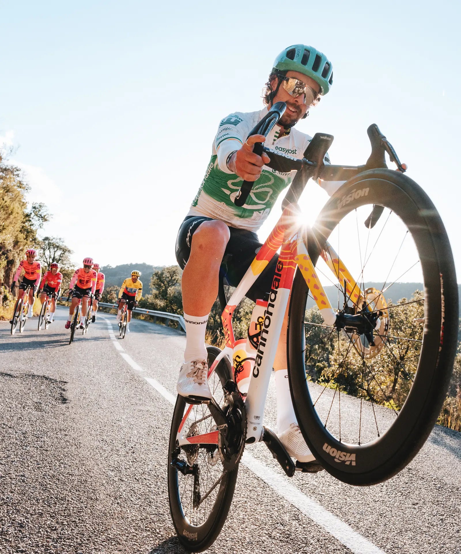 Aero, Endurance, and Superlight Bikes: Here Are All the Differences ...