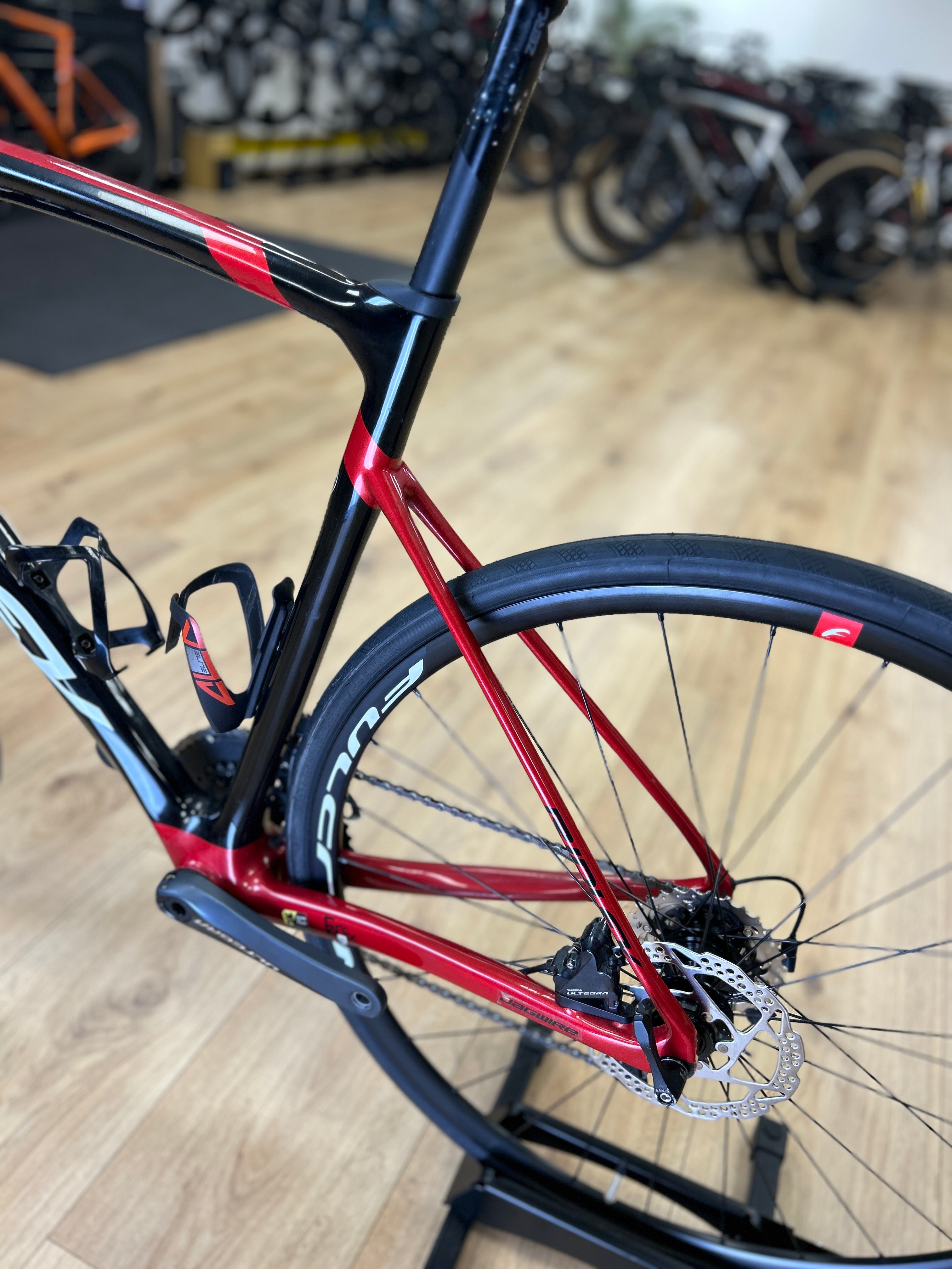 Ridley Fenix SLIC | Very Good Condition | Bike-room – Bikeroom