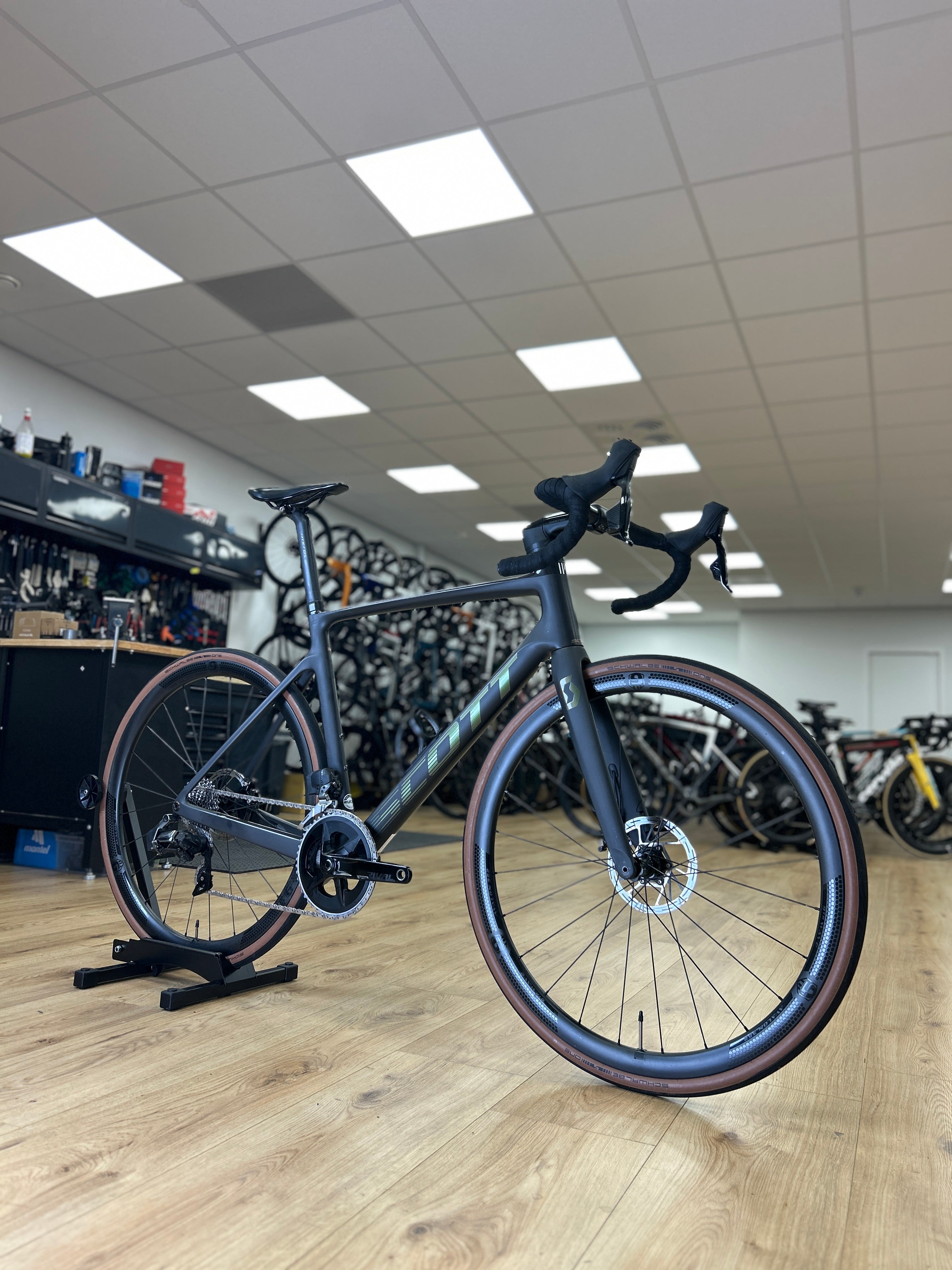 Scott Addict RC AXS | Excellent Condition | Bike-room – Bikeroom