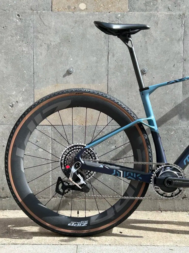 Mondraker ARID CARBON RR SL - SRAM Red AXS - Zipp | EXCELLENT | Bike-room – Bikeroom