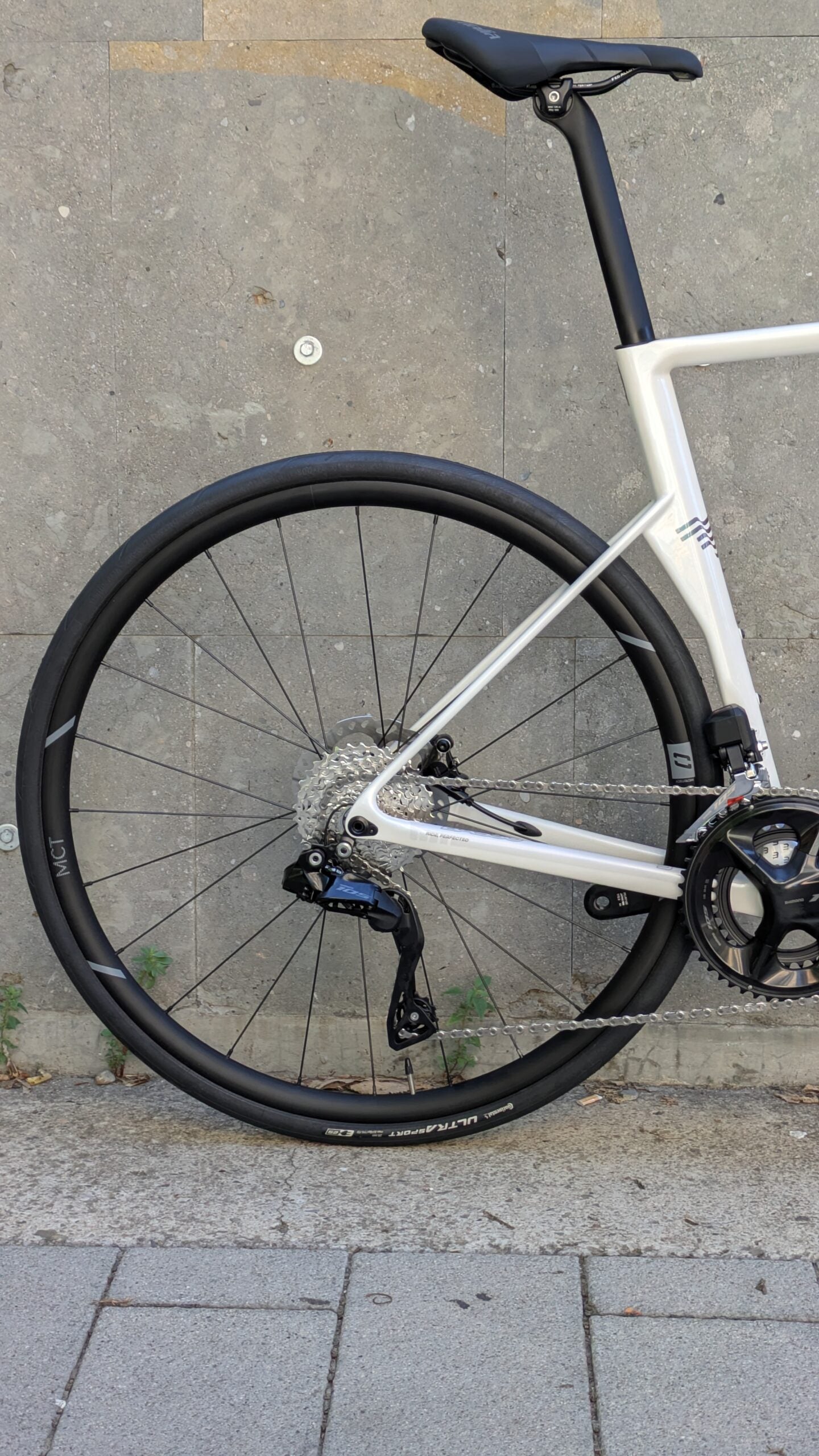 Basso Venta R Disc 2025 - Shimano 105 R7100 - Microtech MCT | EXCELLENT | Bike-room – Bikeroom